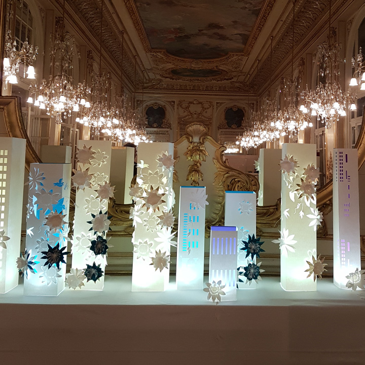 Scénographie en papier pour une soirée au Musée d'Orsay - Marjorie Colas